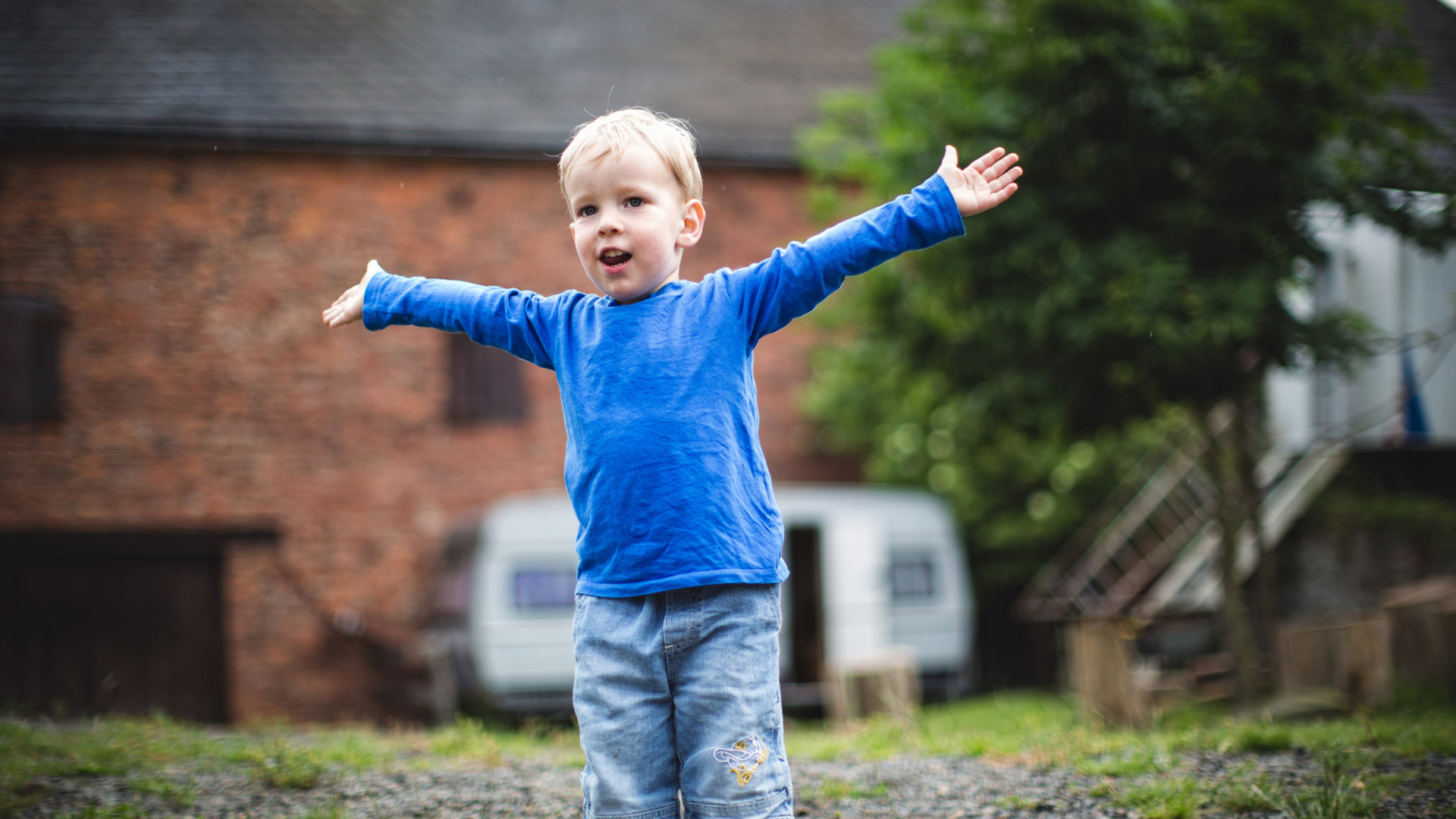 Kako dijete raste: 4 stadija psihomotornog razvoja - Lino